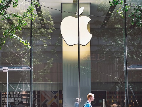 Apple to Pay £85 Million For 'Batterygate' Scandal - Surf Tech IT